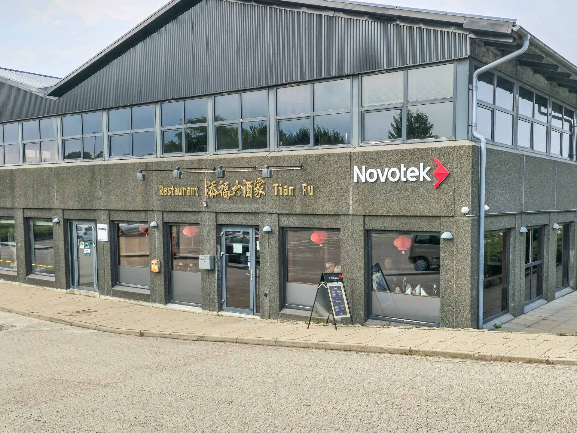 Restaurant Tian Fu ligger på Strandkærvej